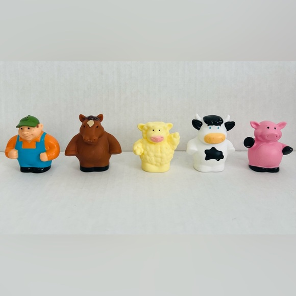 tomy | Toys | Tomy John Deere Farmer Farm Animal Figures | Poshmark